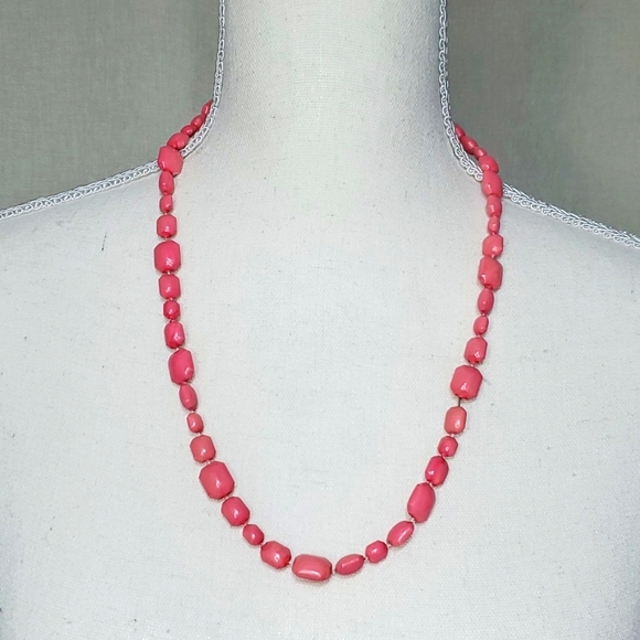 Jewelry | Vintage Pink Bead Stand | Poshmark